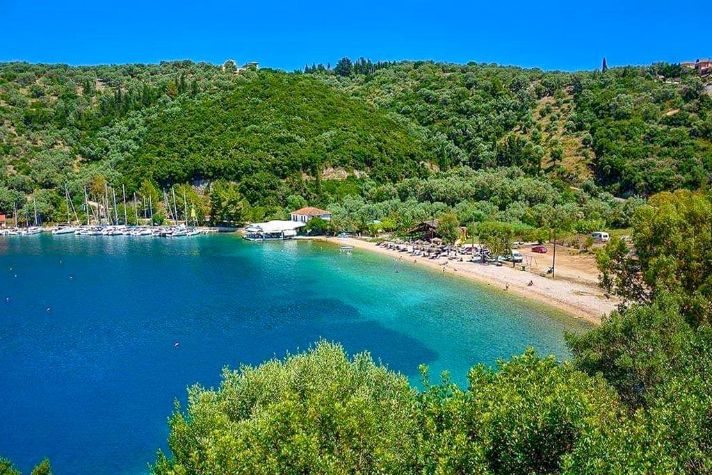 Μεγανήσι: Ένας κρυμμένος παράδεισος στο Ιόνιο – Ελλάδα