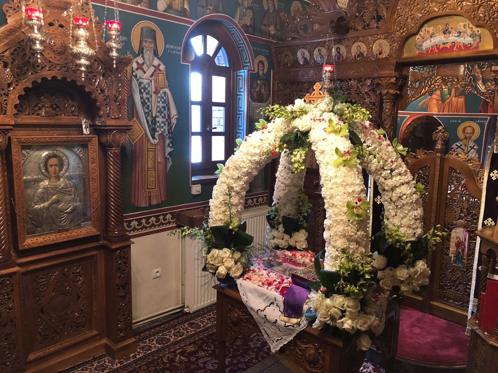 Μεγάλη Παρασκευή : Ο Επιτάφιος Θρήνος – Ελλάδα